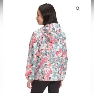 The North Face | Jackets & Coats | The North Face Girls Resolve ...